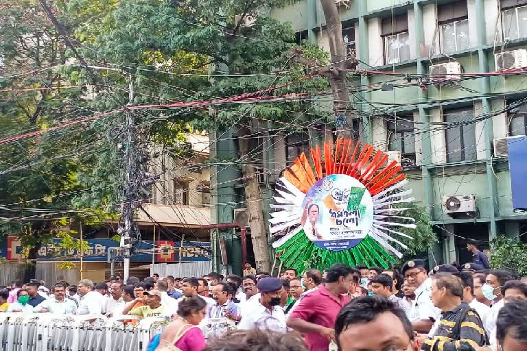21 July TMC Rally: 21 জুলাইয়ের আগে ধর্মতলায় তৃণমূলের কর্মী-সমর্থকদের ভিড়