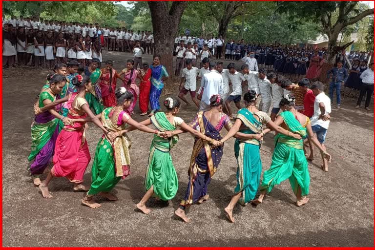Tarpa folk dance : आदिवासी कलाकारांना संधीचे दार; तारपा नृत्यप्रकार ...