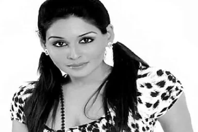 200 cr money laundering case: Delhi Court refuses bail to Sukesh's wife Leena Maria Paul