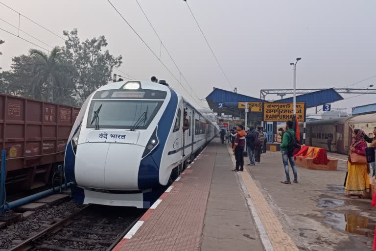 Vande Bharat Express: পরীক্ষামূলকভাবে বন্দেভারত এক্সপ্রেস চালাল পূর্বরেল